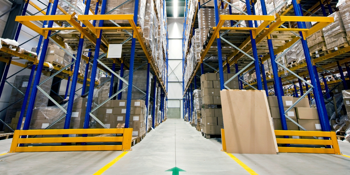 Tirai Plastik untuk Gudang